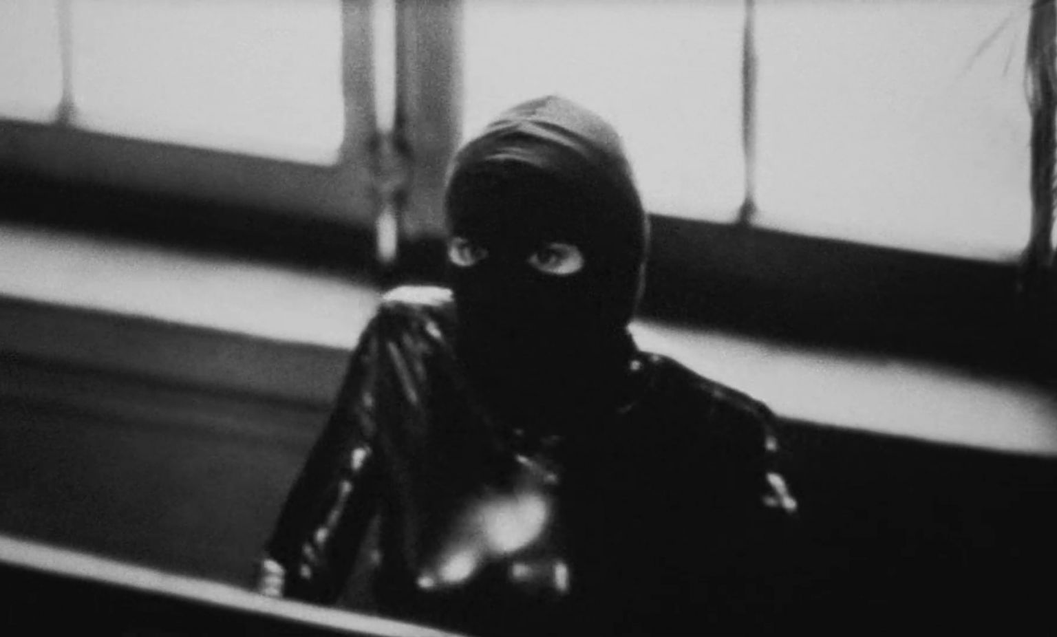 Maskripper Org - Masked women in movies, tv-series, cosplay, comics ...