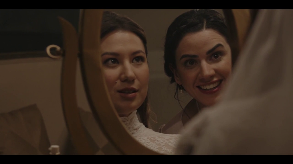 Maskripper Org - Masked women in movies, tv-series, cosplay, comics ...