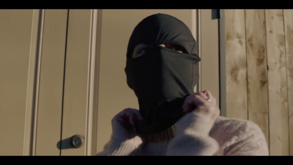 Maskripper Org - Masked women in movies, tv-series, cosplay, comics ...