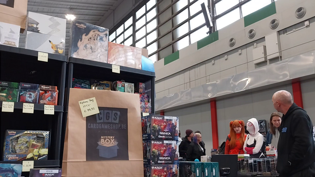 Maskripper Org - Masked women in movies, tv-series, cosplay, comics ...