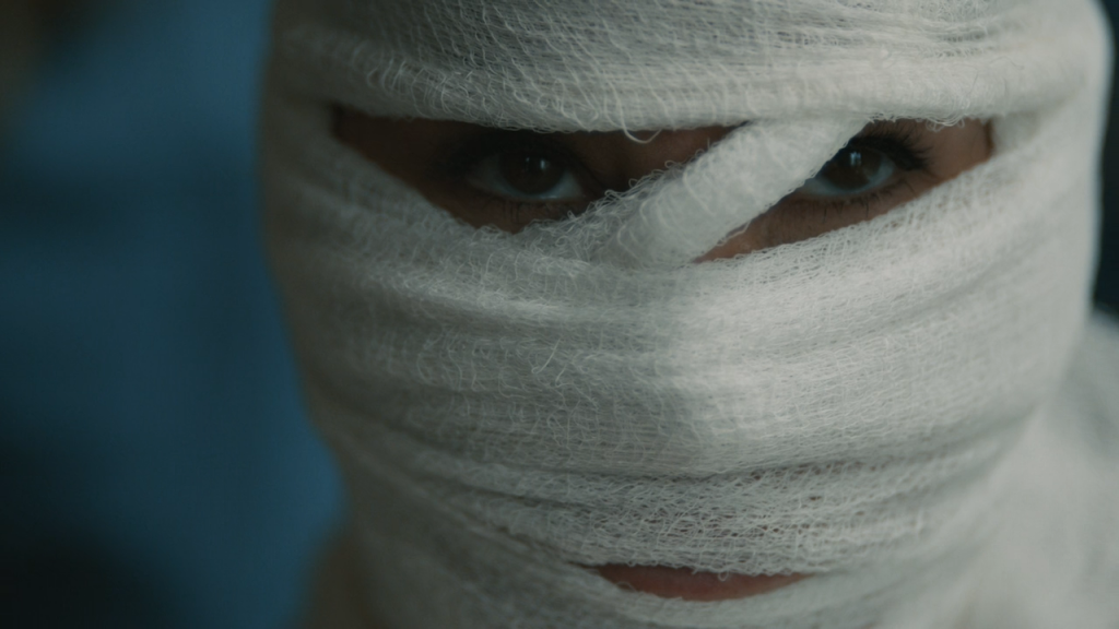 Maskripper Org - Masked women in movies, tv-series, cosplay, comics ...