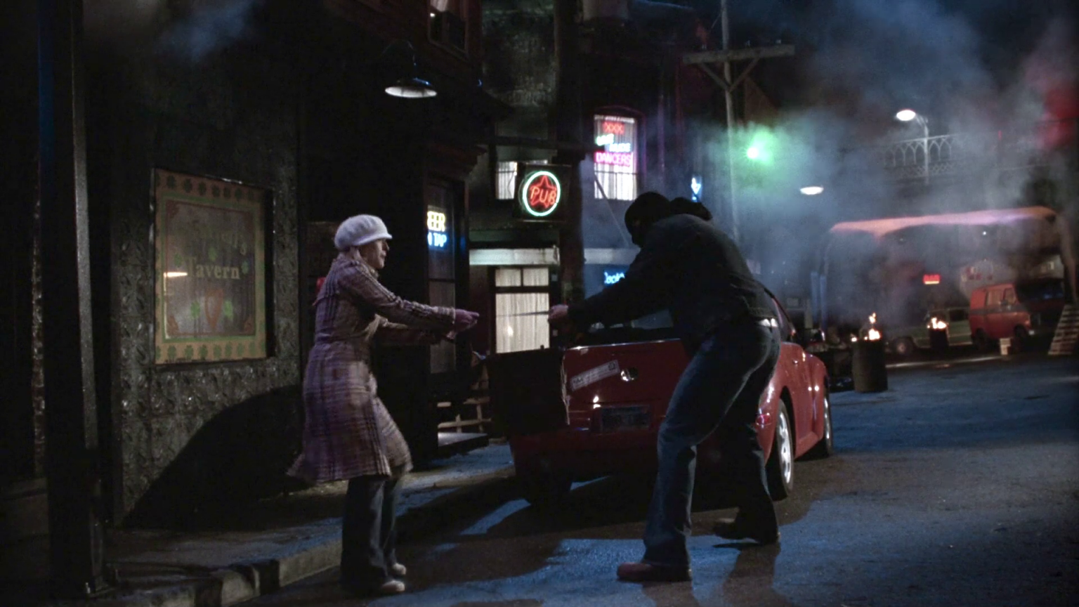 Maskripper Org - Masked women in movies, tv-series, cosplay, comics ...